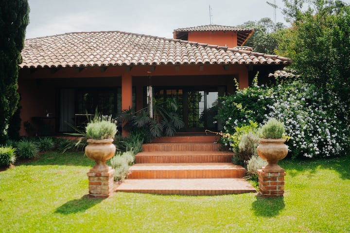 Refúgio Krakatoa | Fazenda Com Piscina - Castro