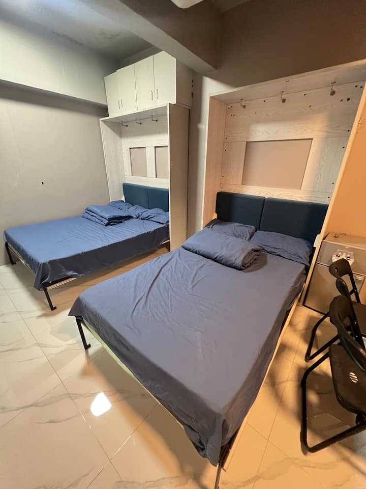 九龍東300呎開方式單位特色裝修 乾淨現代 適合年輕人 近海旁 - Hong Kong