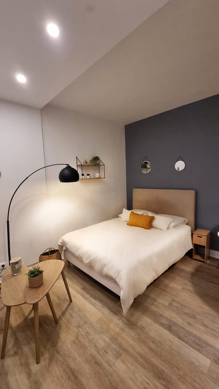Studio Centre-ville, Proche Métro Et Paris - Boulogne-Billancourt