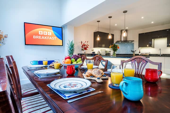 2-waters 4-br  Hemel Luxury: Contractors, Families - Saint Albans
