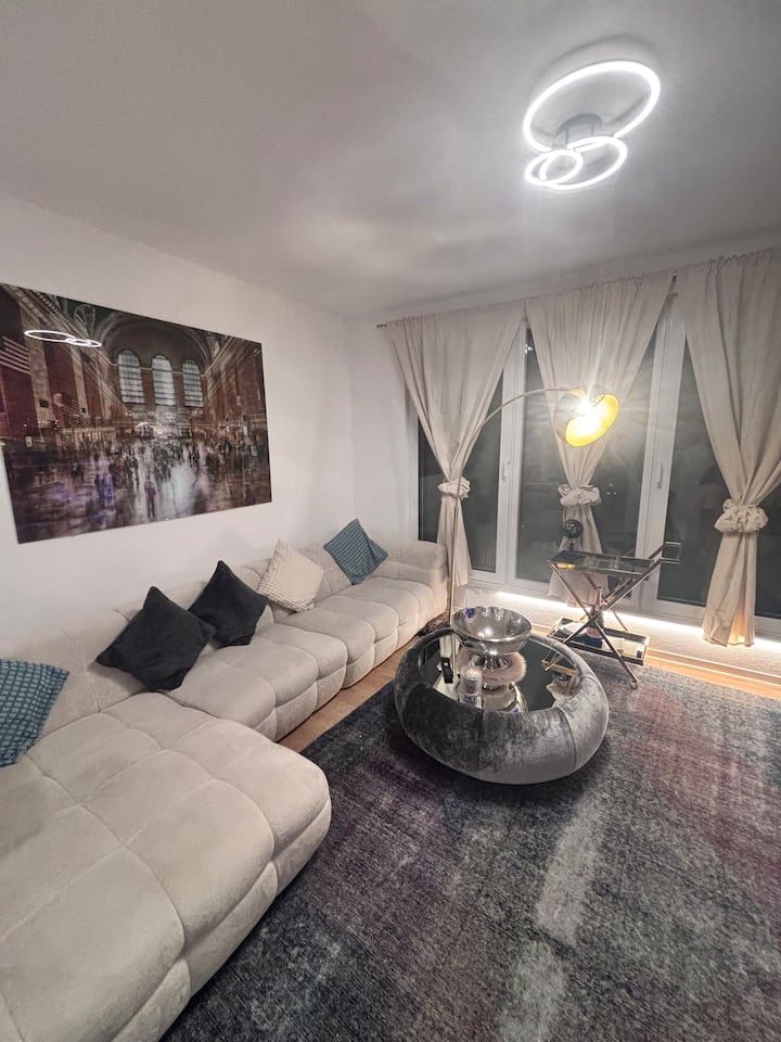 Penthouse By Key. - Cologne