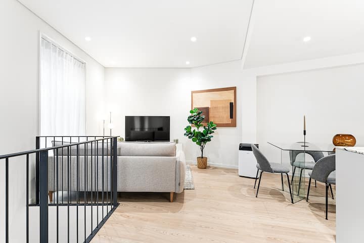 Boa Hora Luxe | Stylish Two-bedroom Flat - Porto