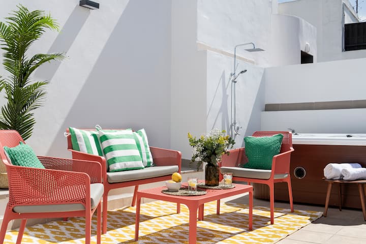 Feria 132 - Dúplex Terrace With Private Jacuzzi - Camas
