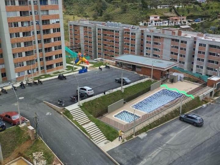 Apto Moderno Y Cómodo, Excelente Ubicación - Rionegro