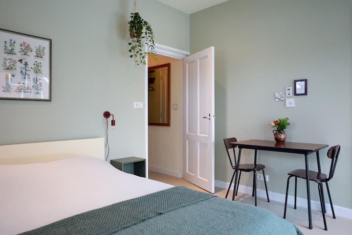 B&b Stay Sunny -
Kamer Bosviooltje - Franeker