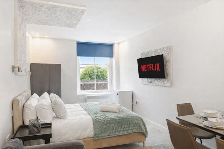 One-bed Apartment Ideal For Contractors & Families - Isle of Wight