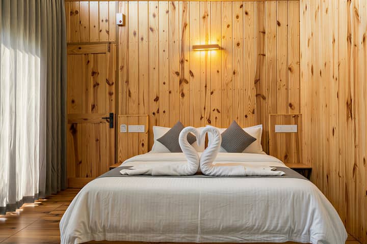 Pinewood Cottage| Middle Of Wayanad| Private Room - Wayanad