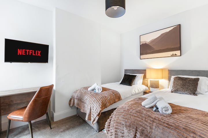 Central - Contractor Accommodation - Free Parking - 러프버러
