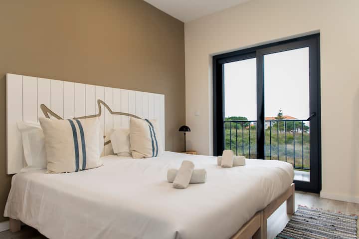Wot Ericeira Surf Social - Family Room - Ericeira