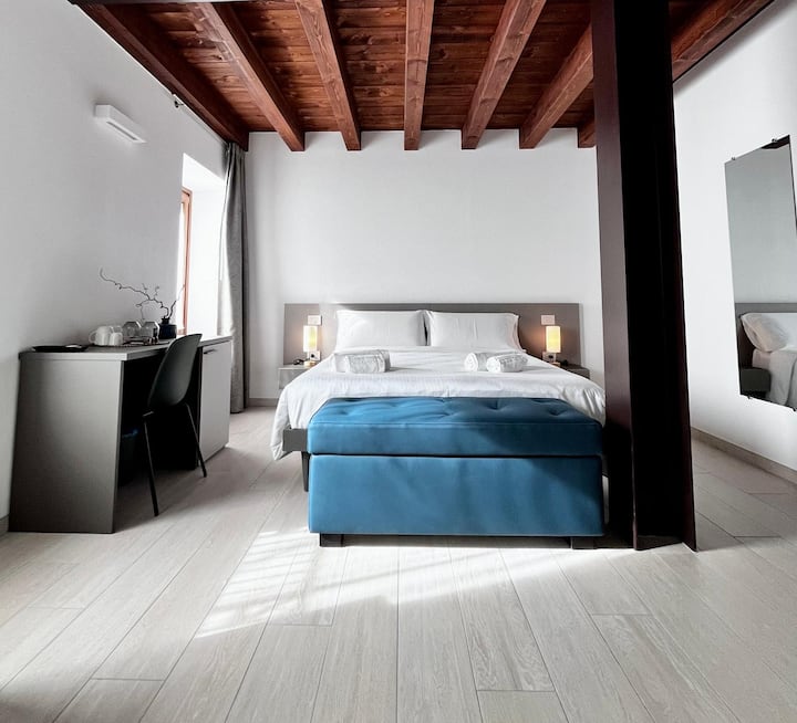 Paverno Hospitality - Marina - Bosco Chiesanuova