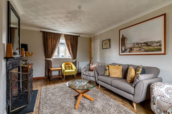3-bed House With Garden & Parking 15 Min To Centre - Bath