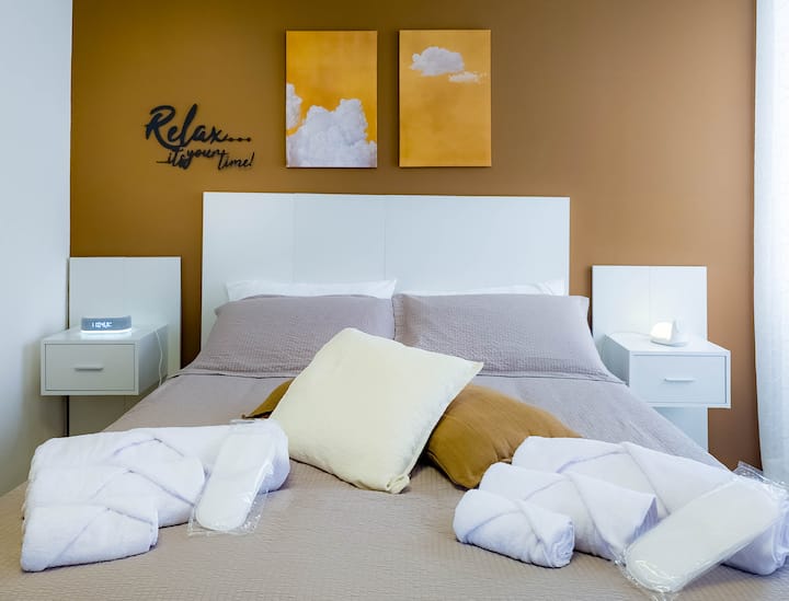 Relax In The Historic Center + Wi-fi - Macerata