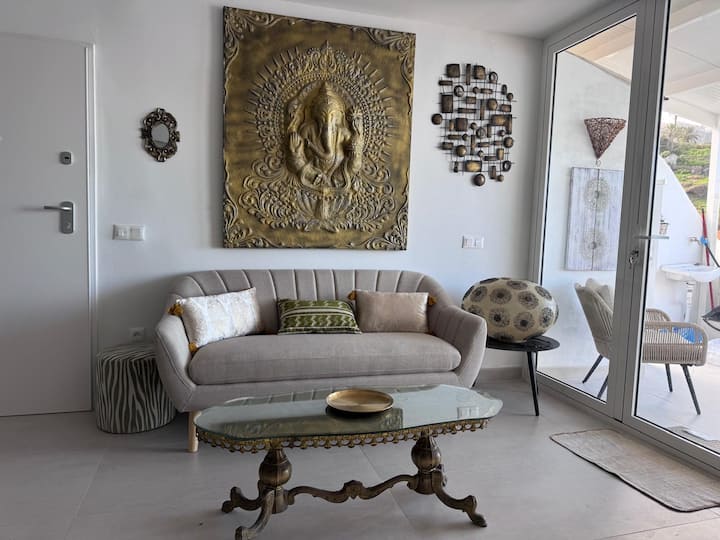 Cliffside Panoramic Retreat • Ocean View & Wi-fi - Los Realejos