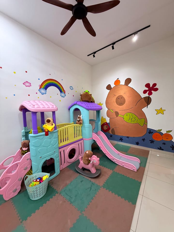 Pantai Remis Capybara House - Pantai Remis