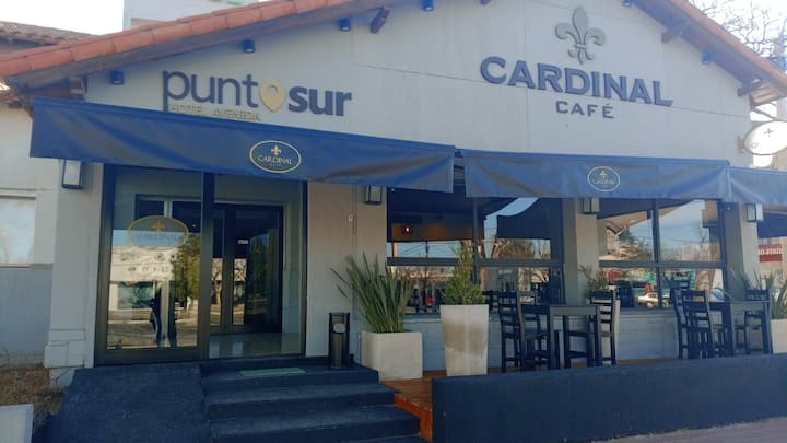 Hotel Punto Sur Avenida 
Habitación Doble - Malargüe