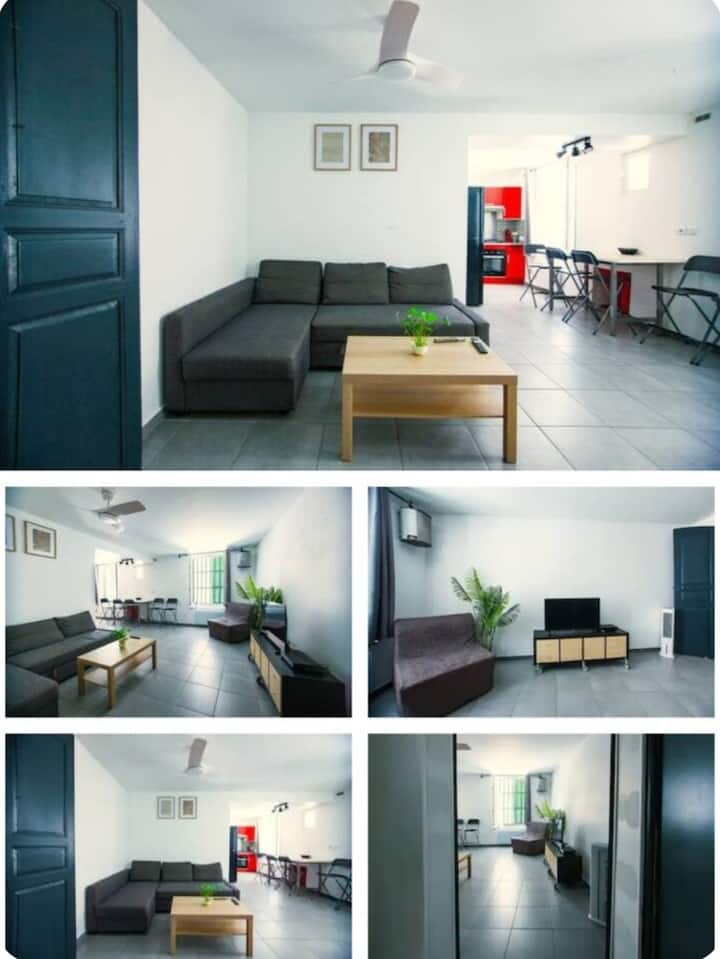 Appartement En Rdc Proche Port Et Gare Routiere - La Ciotat