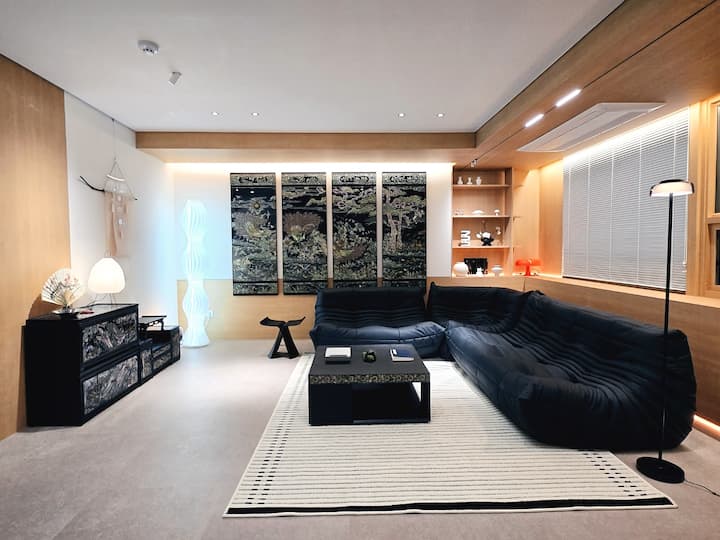 [3월오픈특가] R3b5/biff광장 서면 부산역 부산항 남포 가족단체친화/최대 12인 - Busan