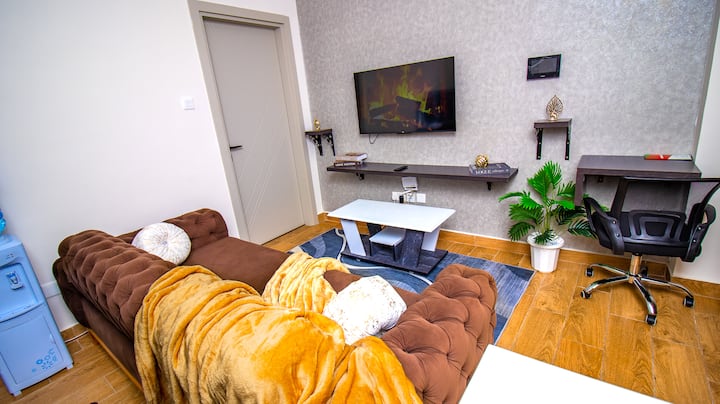 Cozy Dubai Style 1 Bed W Pool Gym &Sauna Near Yaya - Nairobi