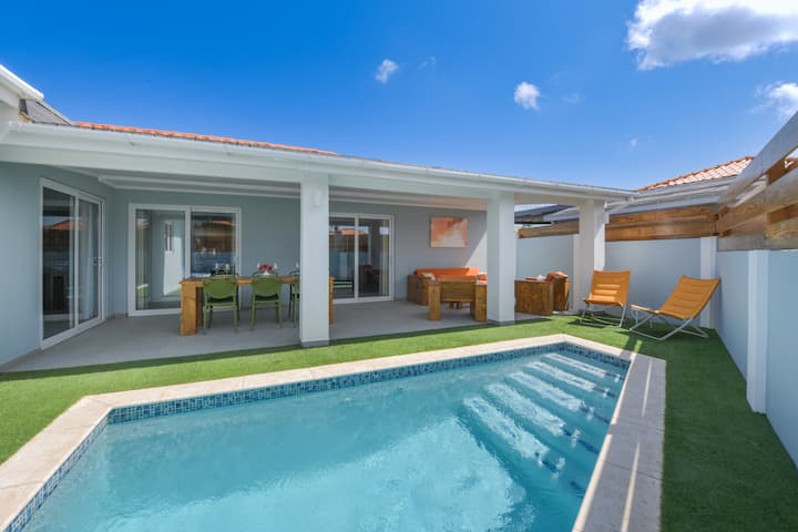 Modern Comfort Meets Cozy Charm 3bdr/2bath Villa - Aruba