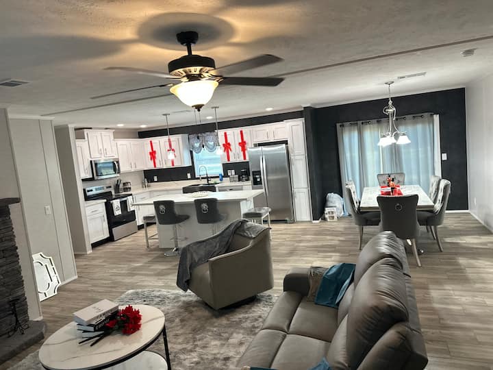 ~ Embrace~
 Serenity Place - Alexandria, LA