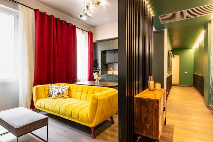 Movie House + Popcorn | 8 Min Colosseum | 2br - Italien