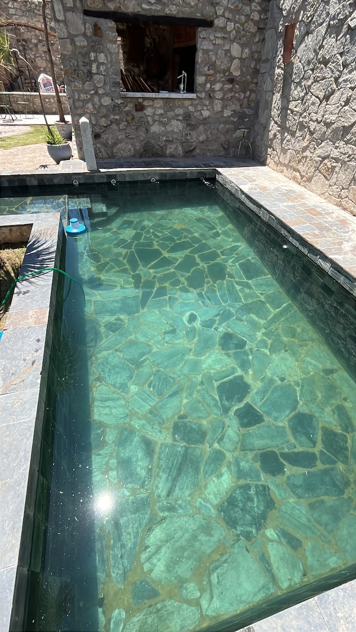 Caixa Pedra - Victoria, Argentine