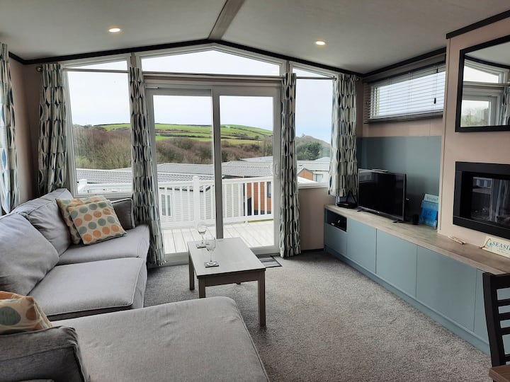 Beautiful Home With Decking And Sea/hill View - Woolacombe