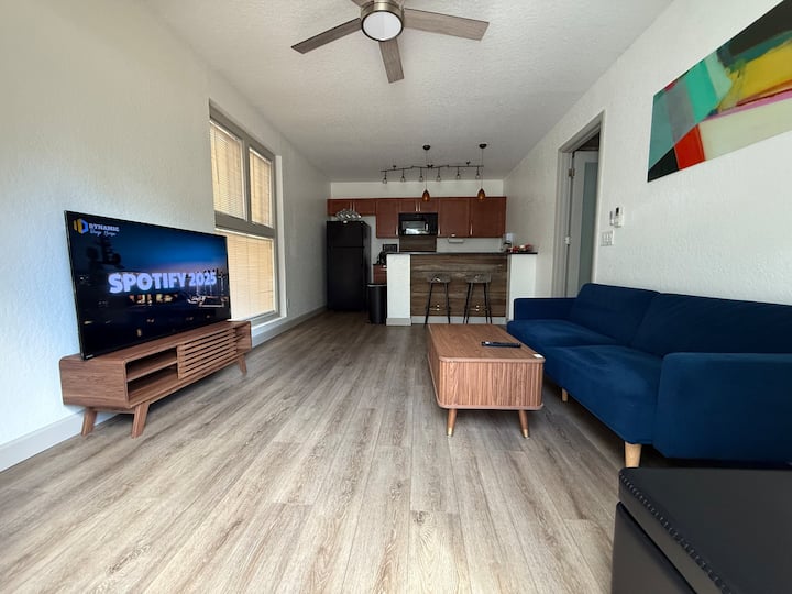 Nana’s Cottage - DeLand, FL