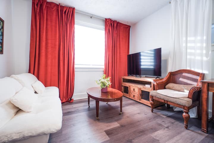 Cute 1b1b W/dog Park Private Parking Unmc Midtown - Omaha, NE