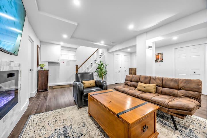 Pvt 1br Sleeps 4 Near Rogers Stadium & Yonge-shep. - Vaughan