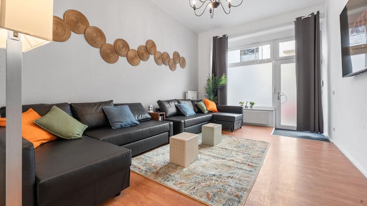 Gemütliches Apartment In Friedrichshain · 75qm - Berlin
