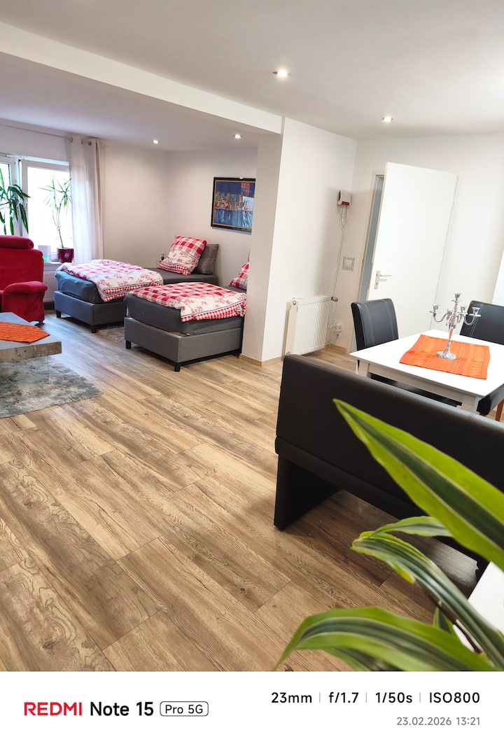 Gemütliches 2 Bett Appartement Kompl. Eingerichtet - Gladbeck