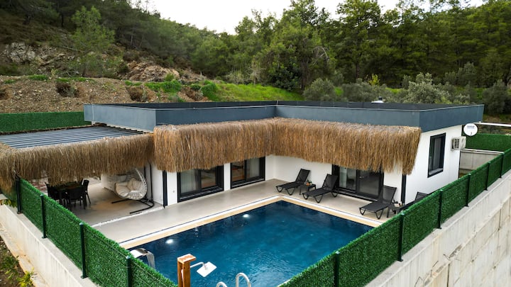 Fethiyede Huzurlu Ve Sakin Bir Tatil Suna Villa - Çalış Beach