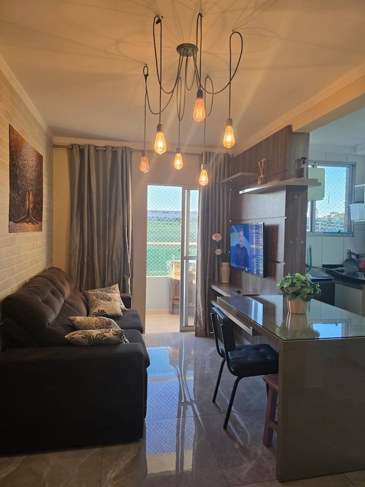 Apto 2 Quartos Otima Localização Px Ao Shopping. - Franca