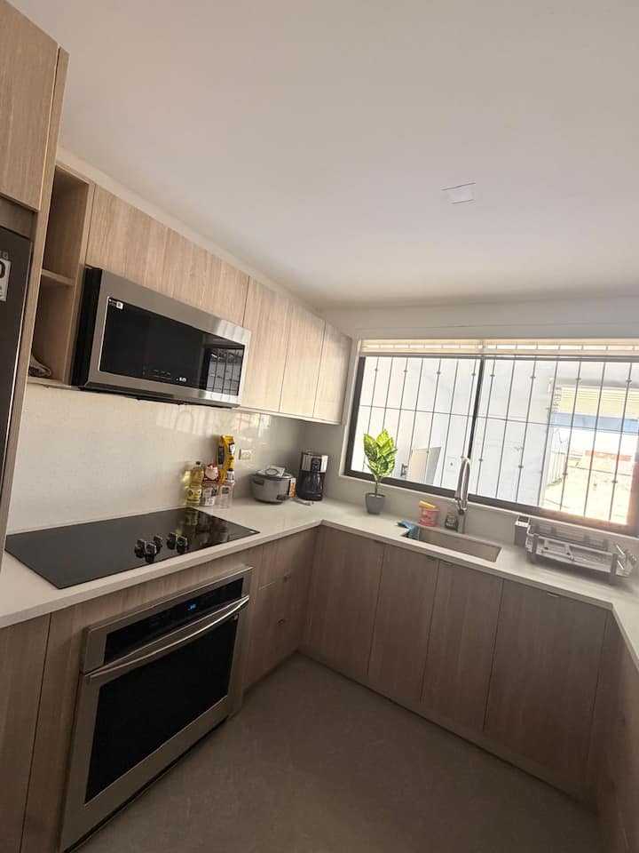 Casa Grande En Alajuela - Alajuela