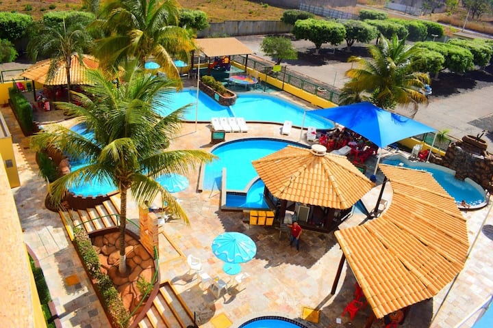 Apt 2 Quartos Ao  Lado Do Shopping Singapura - Caldas Novas