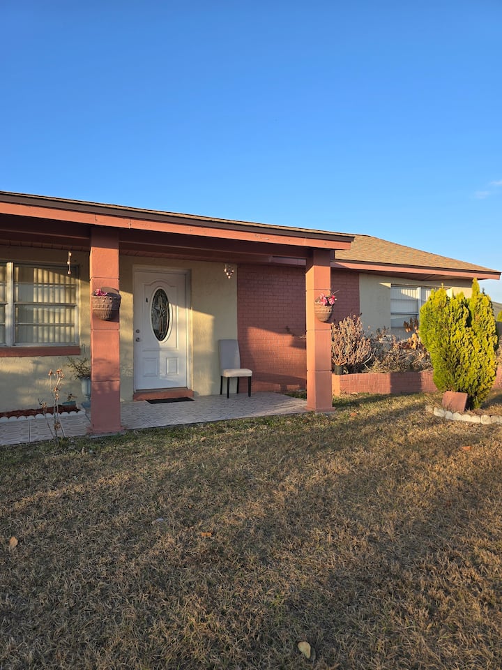 Casa De 1 Dormitorio A 12 Minutos Del Aeropuerto - Orlando International Airport (MCO)