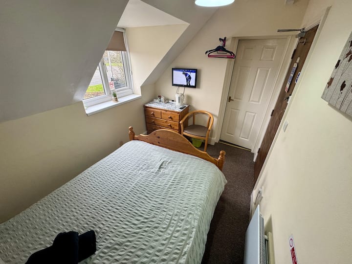 Double Room 9 + En-suite At Travellers Rest Motel - Chapel Saint Leonards