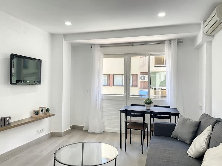 Precioso Apartamento Playa. Centro Torre Del Mar - Torre del Mar