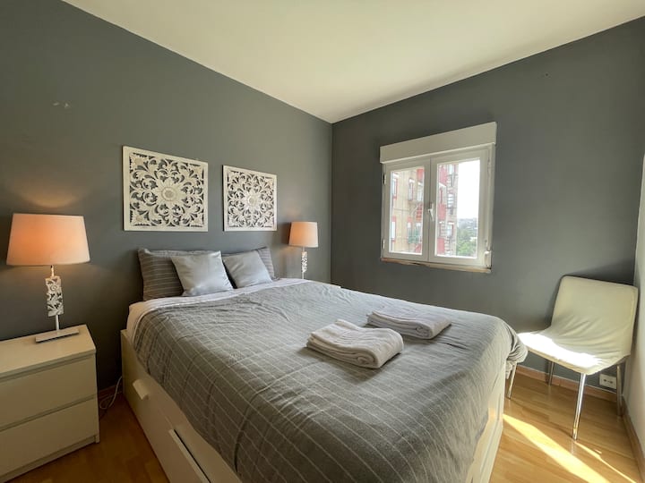 Apartamento Com 3 Quartos Na Encarnação - Póvoa de Santa Iria