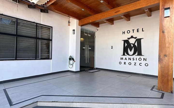 Zona Romantica  - 7 Units - Limpieza Diaria. - Puerto Vallarta