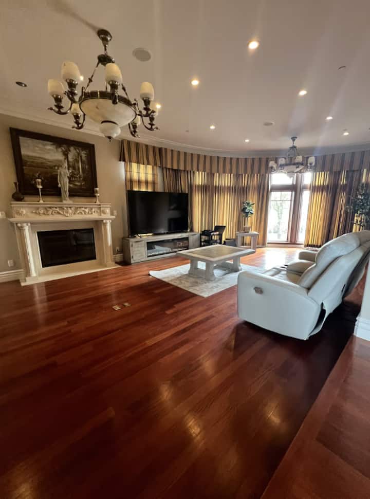 Serene Luxury Home In Los Altos Hills - Portola Valley, CA