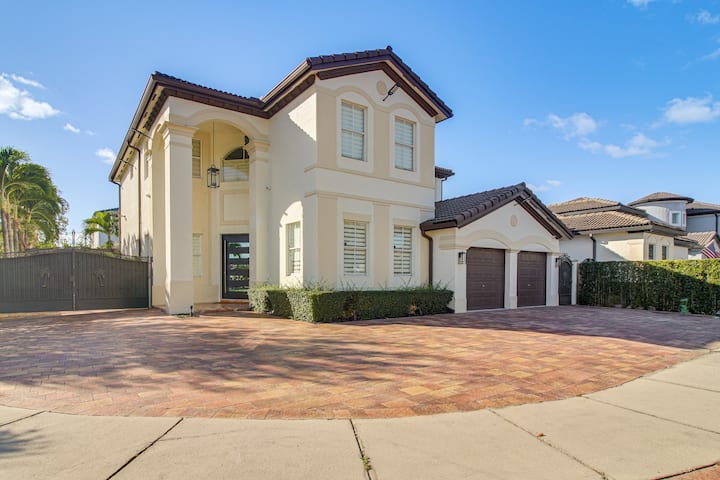 Luxury Residence. - Hialeah, FL