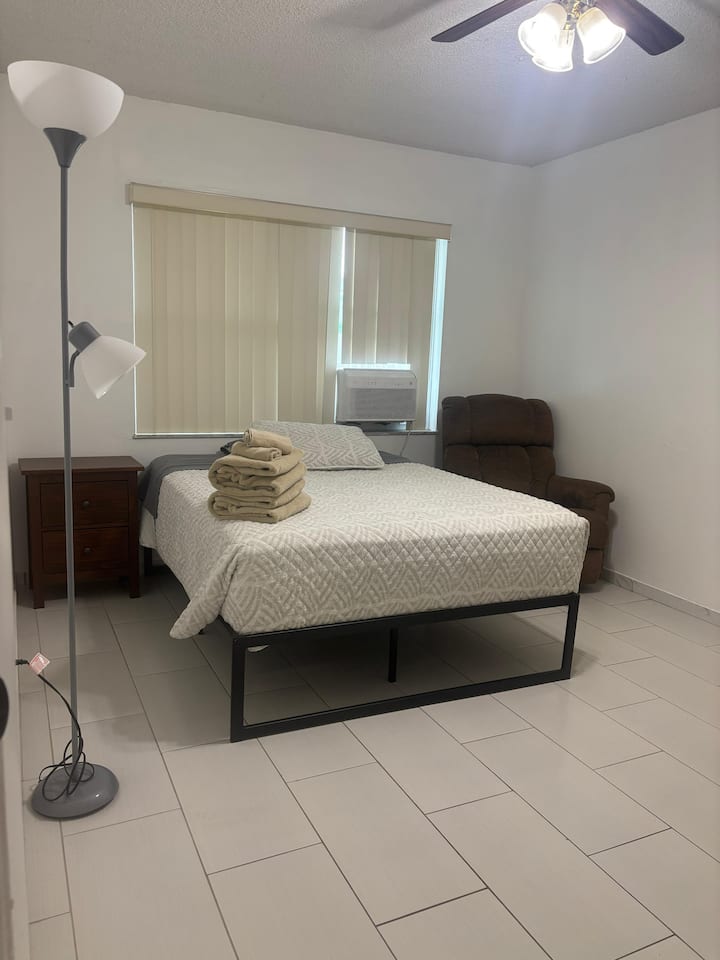 Cozy Place - Altamonte Springs, FL