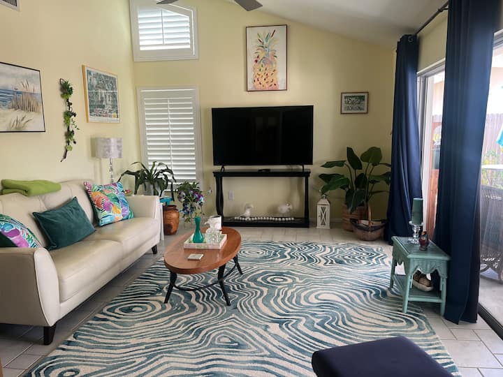 Peaceful Home In Fort Myers - Fort Myers, FL