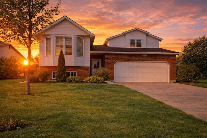 3br Fort Erie Home Near Niagara Falls & Us Border - Crystal Beach, ON, Canada