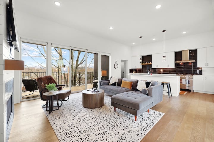 Modern Portland Home With Architectural Character - Portland, OR