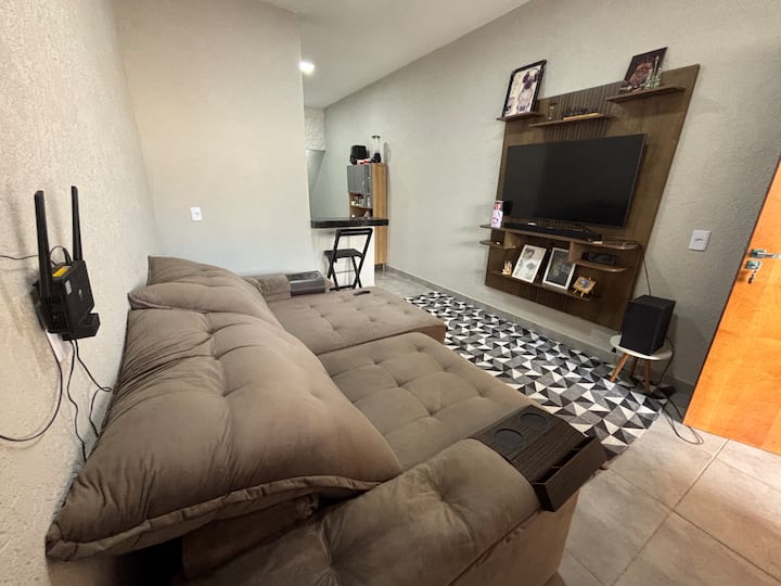 Hospede-se Com Conforto No Motogp Casa Em Trindade - Trindade