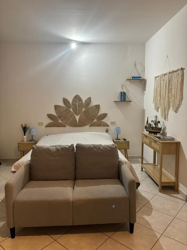 Monolocale Fronte Mare, Con Piscina E Posto Auto. - Numana