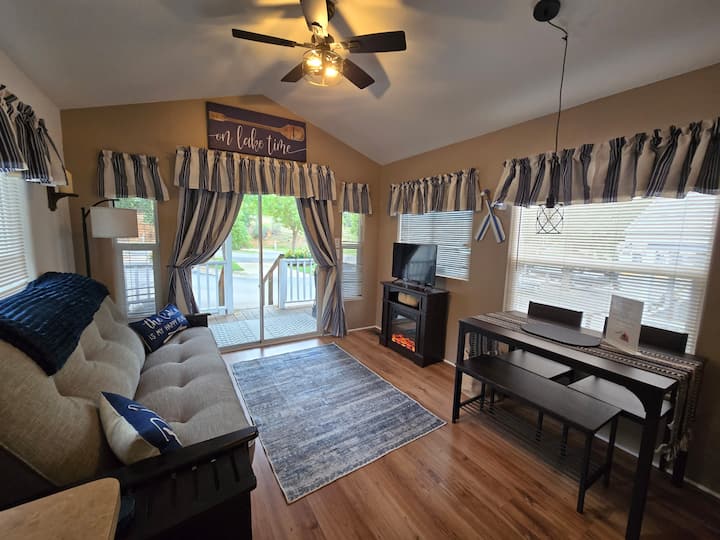 Deluxe Cabin - Shasta Lake, CA